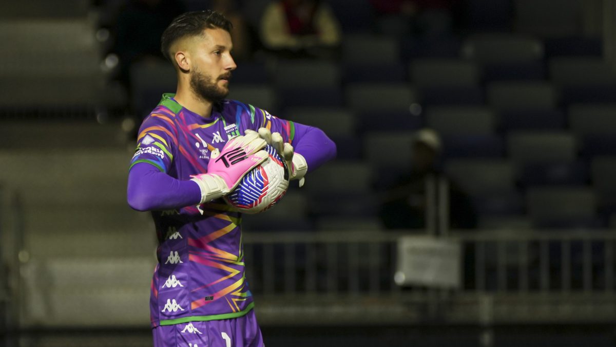 Western United goalkeeper Tom Heward-Belle set for Japan move